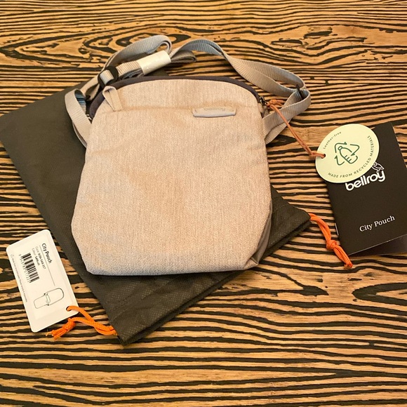 Bellroy | Bags | Nwt Bellroy City Pouch Saltbush | Poshmark